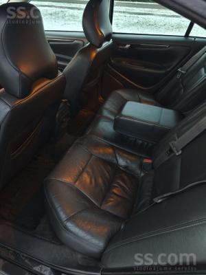 Melns Volvo S60 2002 Rīga, ar dzinēja tilpumu 2.40 L un nobraukumu 270 tūkst. km par 1350 €, foto 10 vietnē AUTOMOTO.COM.LV