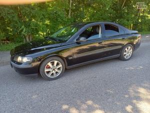 Black Volvo S60 2002 in Vilnius, with an engine capacity of 2.40 L and mileage of 498 thousand km for 999 €, photo 9 on AUTOMOTO.COM.LV