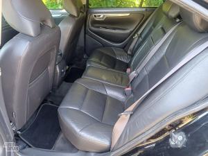 Black Volvo S60 2002 in Vilnius, with an engine capacity of 2.40 L and mileage of 498 thousand km for 999 €, photo 13 on AUTOMOTO.COM.LV