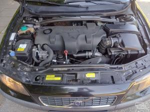 Black Volvo S60 2002 in Vilnius, with an engine capacity of 2.40 L and mileage of 498 thousand km for 999 €, photo 17 on AUTOMOTO.COM.LV