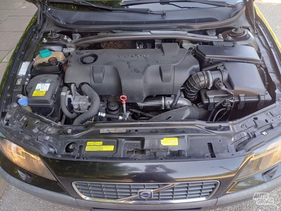 Black Volvo S60 2002 in Vilnius, with an engine capacity of 2.40 L and mileage of 498 thousand km for 999 €, photo 17 on AUTOMOTO.COM.LV