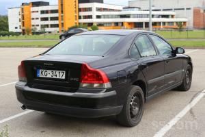 Black Volvo S60 2002 in Riga, with an engine capacity of 2.40 L and mileage of 430 thousand km for 1500 €, photo 6 on AUTOMOTO.COM.LV