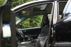 Black Volvo S60 2002 in Riga, with an engine capacity of 2.40 L and mileage of 430 thousand km for 1500 €, photo 12 on AUTOMOTO.COM.LV