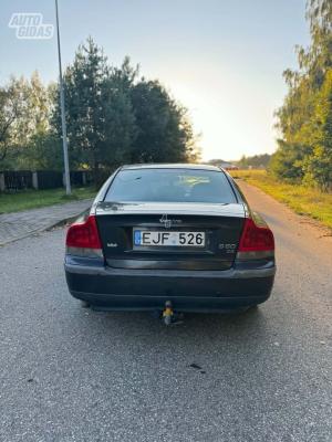 Melns Volvo S60 2002 Viļņa, ar dzinēja tilpumu 2.40 L un nobraukumu 440 tūkst. km par 850 €, foto 6 vietnē AUTOMOTO.COM.LV
