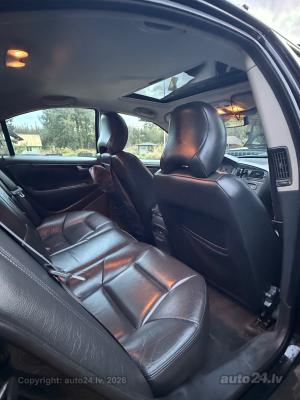 Black Volvo S60 2002 in Tallinn, with an engine capacity of 2.40 L and mileage of 280 thousand km for 1800 €, photo 12 on AUTOMOTO.COM.LV