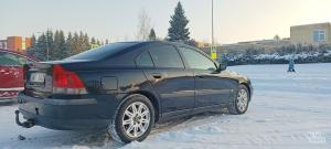 Melns Volvo S60 2003 Kupiškis, ar dzinēja tilpumu 2.40 L un nobraukumu 353 tūkst. km par 1750 €, foto 7 vietnē AUTOMOTO.COM.LV