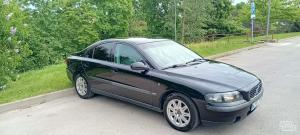 Melns Volvo S60 2003 Kupiškis, ar dzinēja tilpumu 2.40 L un nobraukumu 316 tūkst. km par 1550 €, foto 8 vietnē AUTOMOTO.COM.LV