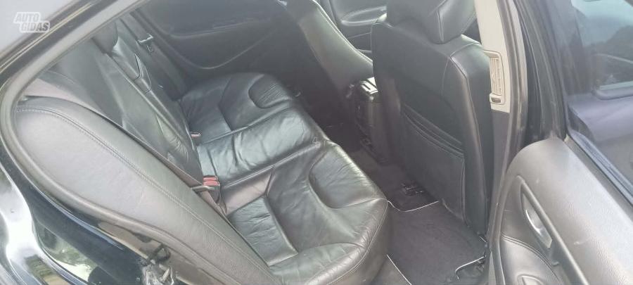 Melns Volvo S60 2003 Kupiškis, ar dzinēja tilpumu 2.40 L un nobraukumu 316 tūkst. km par 1550 €, foto 16 vietnē AUTOMOTO.COM.LV