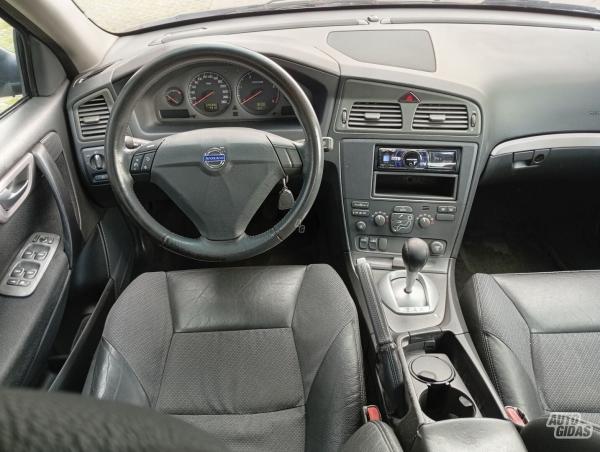Melns Volvo S60 2003 Viļņa, ar dzinēja tilpumu 2.40 L un nobraukumu 326 tūkst. km par 1300 €, foto 7 vietnē AUTOMOTO.COM.LV