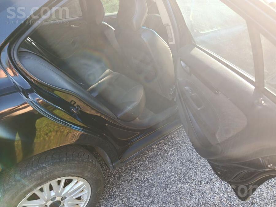 Melns Volvo S60 2003 Balvi, ar dzinēja tilpumu 2.40 L un nobraukumu 550 tūkst. km par 1450 €, foto 8 vietnē AUTOMOTO.COM.LV