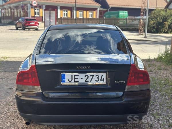 Melns Volvo S60 2003 Jelgava, ar dzinēja tilpumu 2.40 L un nobraukumu 363 tūkst. km par 1050 €, foto 6 vietnē AUTOMOTO.COM.LV