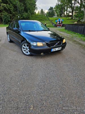 Black Volvo S60 2003 in Torva, with an engine capacity of 2.40 L and mileage of 486 thousand km for 2700 €, photo  on AUTOMOTO.COM.LV