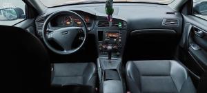 Black Volvo S60 2004 in Alytus, with an engine capacity of 2.40 L and mileage of 349 thousand km for 1490 €, photo 10 on AUTOMOTO.COM.LV
