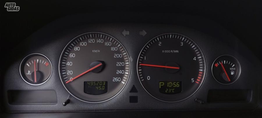 Black Volvo S60 2004 in Alytus, with an engine capacity of 2.40 L and mileage of 349 thousand km for 1490 €, photo 14 on AUTOMOTO.COM.LV