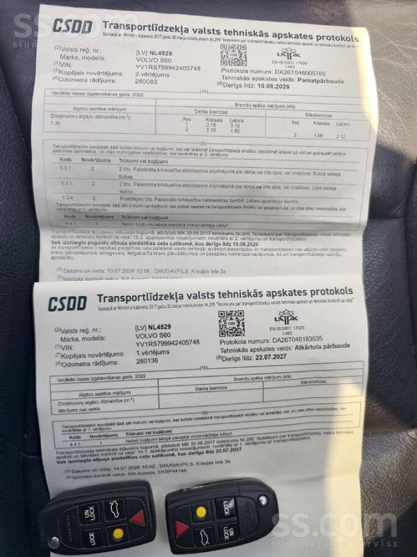 Черный Вольво С60 2004 в Даугавпилс, объемом двигателя 2.40 л и пробегом 280 тыс. км за 2350 €, фото 8 на AUTOMOTO.COM.LV