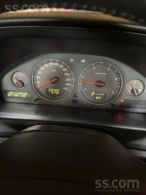 Black Volvo S60 2004 in Kraslava, with an engine capacity of 2.40 L and mileage of 335 thousand km for 440 €, photo  on AUTOMOTO.COM.LV