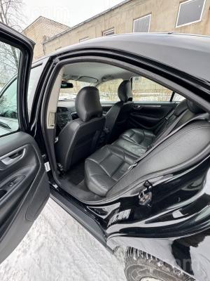 Melns Volvo S60 2004 Rīga, ar dzinēja tilpumu 2.40 L un nobraukumu 350 tūkst. km par 1900 €, foto 11 vietnē AUTOMOTO.COM.LV