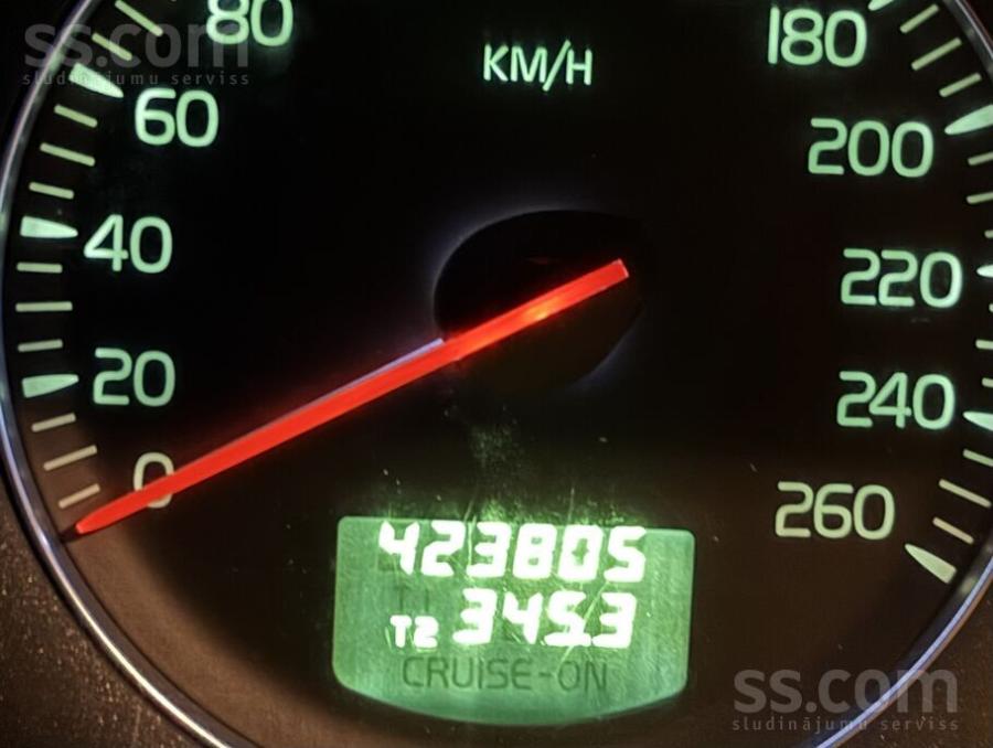 Melns Volvo S60 2004 Rīga, ar dzinēja tilpumu 2.40 L un nobraukumu 424 tūkst. km par 1150 €, foto 6 vietnē AUTOMOTO.COM.LV