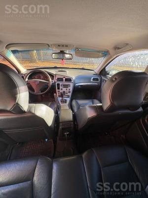 Melns Volvo S60 2004 Bauska, ar dzinēja tilpumu 2.40 L un nobraukumu 405 tūkst. km par 1550 €, foto 8 vietnē AUTOMOTO.COM.LV