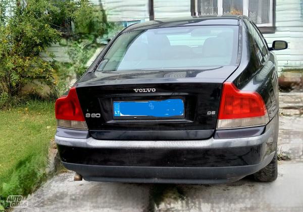 Melns Volvo S60 2004 Ukmergė, ar dzinēja tilpumu 2.40 L un nobraukumu 433 tūkst. km par 500 €, foto 3 vietnē AUTOMOTO.COM.LV