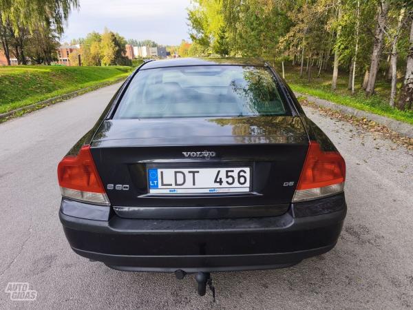 Black Volvo S60 2004 in Taurage, with an engine capacity of 2.40 L and mileage of 329 thousand km for 1650 €, photo 7 on AUTOMOTO.COM.LV