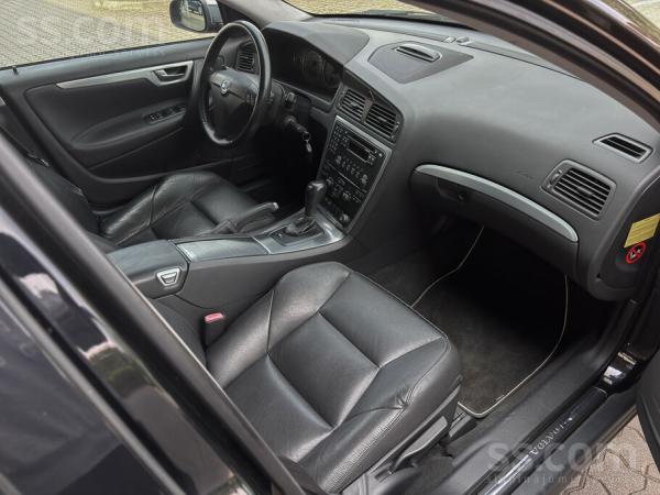 Melns Volvo S60 2005 Rīga, ar dzinēja tilpumu 2.40 L un nobraukumu 0 tūkst. km par 2490 €, foto 7 vietnē AUTOMOTO.COM.LV