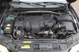 Black Volvo S60 2005 in Riga, with an engine capacity of 2.40 L and mileage of 317 thousand km for 1750 €, photo 30 on AUTOMOTO.COM.LV