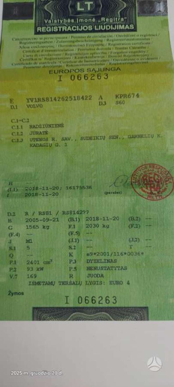 Melns Volvo S60 2005 Utena, ar dzinēja tilpumu 2.40 L un nobraukumu 307 tūkst. km par 1600 €, foto 10 vietnē AUTOMOTO.COM.LV