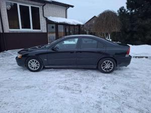 Melns Volvo S60 2005 Lazdijai, ar dzinēja tilpumu 2.40 L un nobraukumu 338 tūkst. km par 2200 €, foto 7 vietnē AUTOMOTO.COM.LV