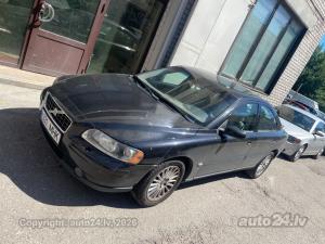 Melns Volvo S60 2005 Tallina, ar dzinēja tilpumu 2.40 L un nobraukumu 0 tūkst. km par 2500 €, foto  vietnē AUTOMOTO.COM.LV