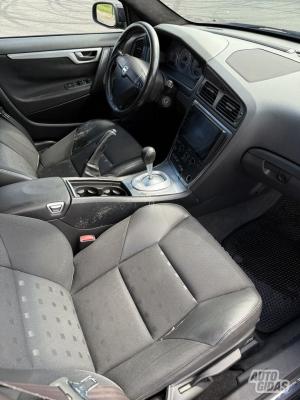 Black Volvo S60 2005 in Panevezys, with an engine capacity of 2.40 L and mileage of 398 thousand km for 3200 €, photo 15 on AUTOMOTO.COM.LV