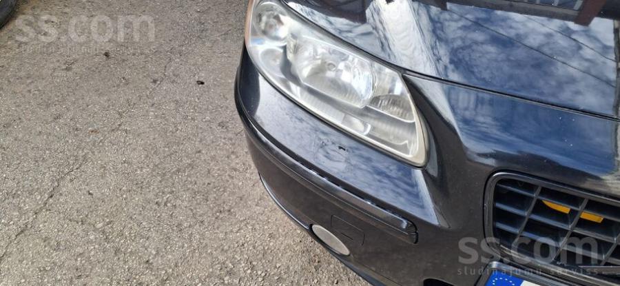 Melns Volvo S60 2005 Preiļi, ar dzinēja tilpumu 2.40 L un nobraukumu 371 tūkst. km par 2750 €, foto 6 vietnē AUTOMOTO.COM.LV