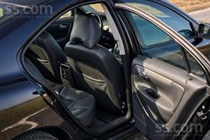 Черный Вольво С60 2005 в Елгава, объемом двигателя 2.40 л и пробегом 274 тыс. км за 1900 €, фото 9 на AUTOMOTO.COM.LV