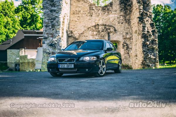 Черный Вольво С60 2005 в Пайде, объемом двигателя 2.50 л и пробегом 253 тыс. км за 9500 €, фото 7 на AUTOMOTO.COM.LV