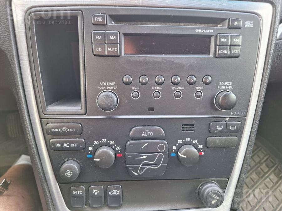 Melns Volvo S60 2005 Rīga, ar dzinēja tilpumu 2.40 L un nobraukumu 345 tūkst. km par 1850 €, foto 13 vietnē AUTOMOTO.COM.LV