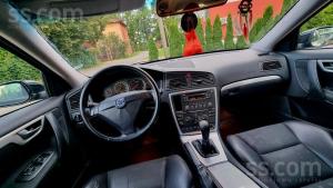 Melns Volvo S60 2005 Cēsis, ar dzinēja tilpumu 2.40 L un nobraukumu 436 tūkst. km par 1700 €, foto 13 vietnē AUTOMOTO.COM.LV