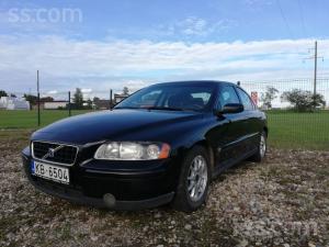 Melns Volvo S60 2005 Saldus, ar dzinēja tilpumu 2.40 L un nobraukumu 433 tūkst. km par 2200 €, foto  vietnē AUTOMOTO.COM.LV