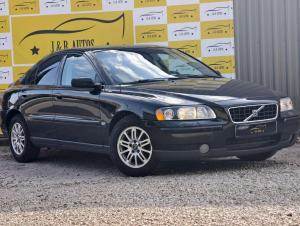 Black Volvo S60 2005 in Siauliai, with an engine capacity of 2.40 L and mileage of 426 thousand km for 1350 €, photo 4 on AUTOMOTO.COM.LV