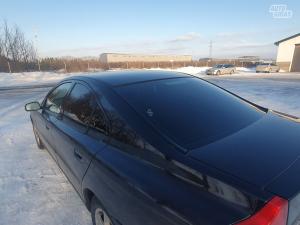 Black Volvo S60 2006 in Vilnius, with an engine capacity of 2.40 L and mileage of 309 thousand km for 2500 €, photo 3 on AUTOMOTO.COM.LV