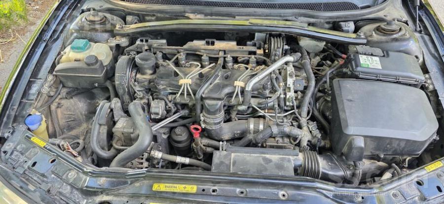 Melns Volvo S60 2006 Gulbene, ar dzinēja tilpumu 2.40 L un nobraukumu 345 tūkst. km par 2100 €, foto 5 vietnē AUTOMOTO.COM.LV