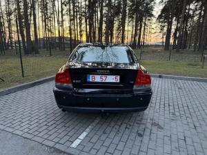 Черный Вольво С60 2006 в Рига, объемом двигателя 2.40 л и пробегом 229 тыс. км за 1000 €, фото 7 на AUTOMOTO.COM.LV