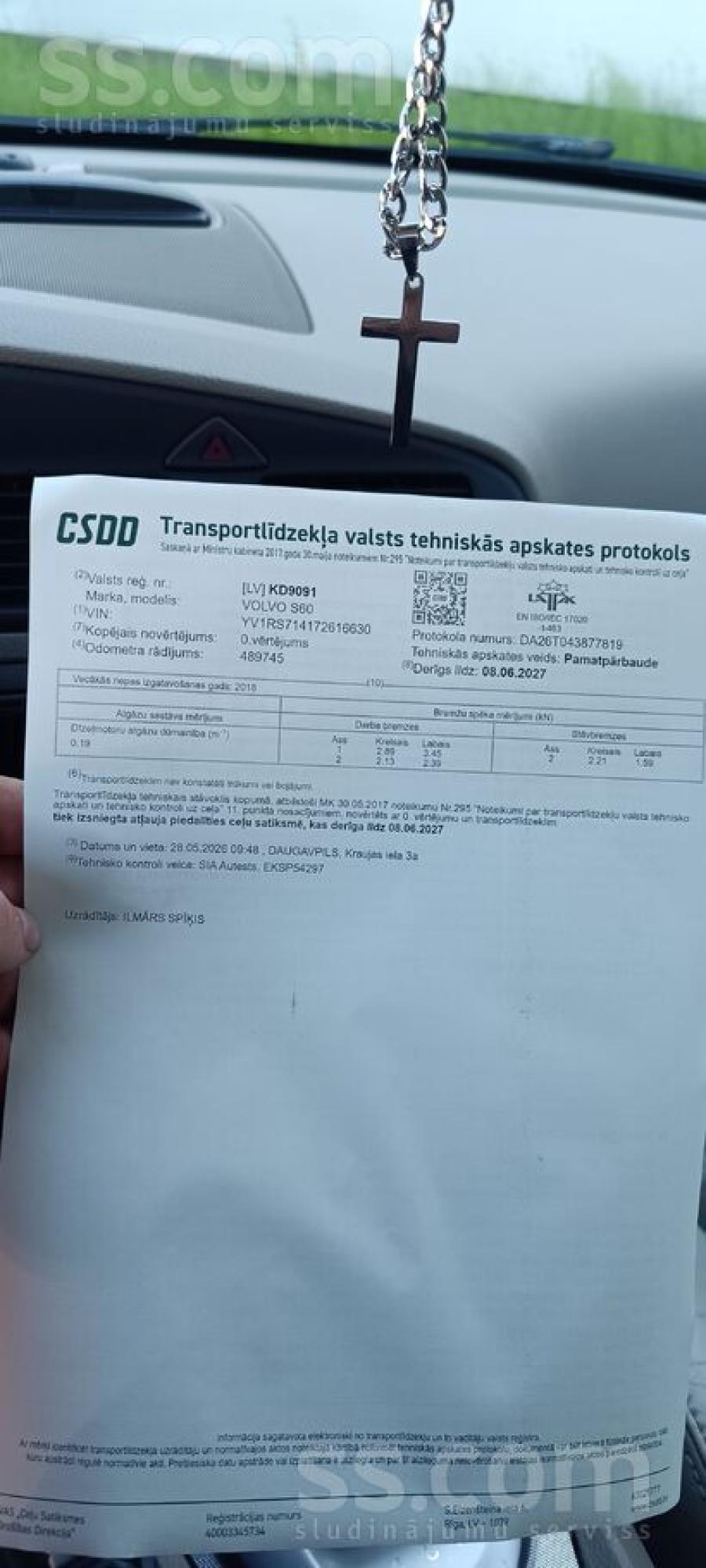Черный Вольво С60 2006 в Даугавпилс, объемом двигателя 2.40 л и пробегом 490 тыс. км за 2300 €, фото 11 на AUTOMOTO.COM.LV