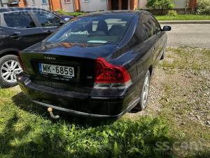 Melns Volvo S60 2006 Bauska, ar dzinēja tilpumu 2.40 L un nobraukumu 325 tūkst. km par 2000 €, foto 5 vietnē AUTOMOTO.COM.LV