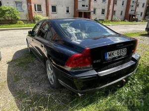 Melns Volvo S60 2006 Bauska, ar dzinēja tilpumu 2.40 L un nobraukumu 325 tūkst. km par 2000 €, foto 6 vietnē AUTOMOTO.COM.LV