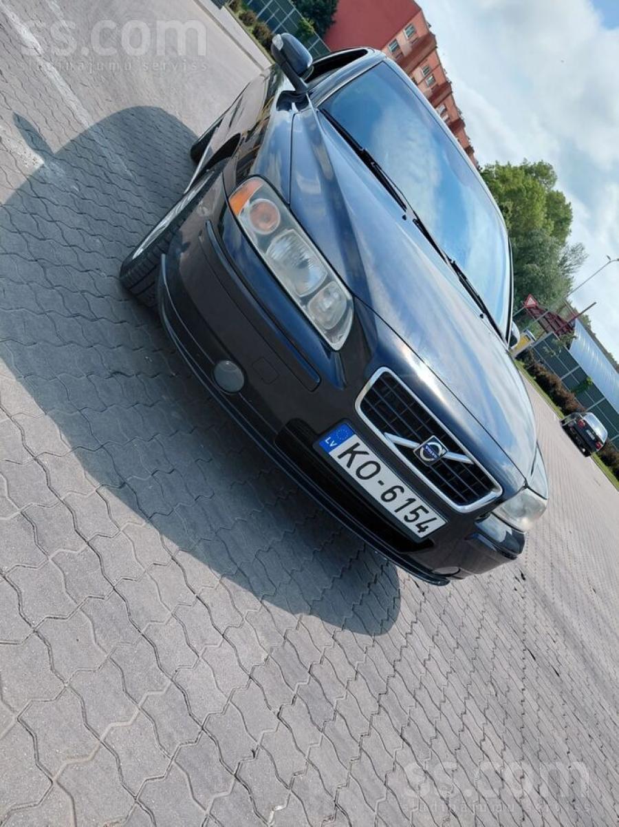 Черный Вольво С60 2006 в Рига, объемом двигателя 2.40 л и пробегом 310 тыс. км за 3500 €, фото 3 на AUTOMOTO.COM.LV