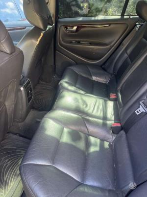 Melns Volvo S60 2006 Kauņa, ar dzinēja tilpumu 2.50 L un nobraukumu 210 tūkst. km par 1300 €, foto 6 vietnē AUTOMOTO.COM.LV