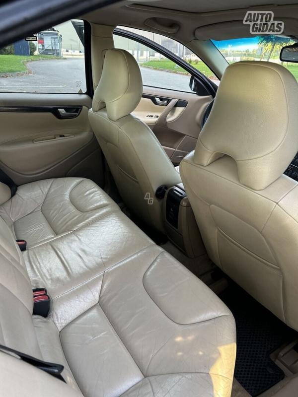 Melns Volvo S60 2006 Klaipėda, ar dzinēja tilpumu 2.40 L un nobraukumu 398 tūkst. km par 1850 €, foto 10 vietnē AUTOMOTO.COM.LV