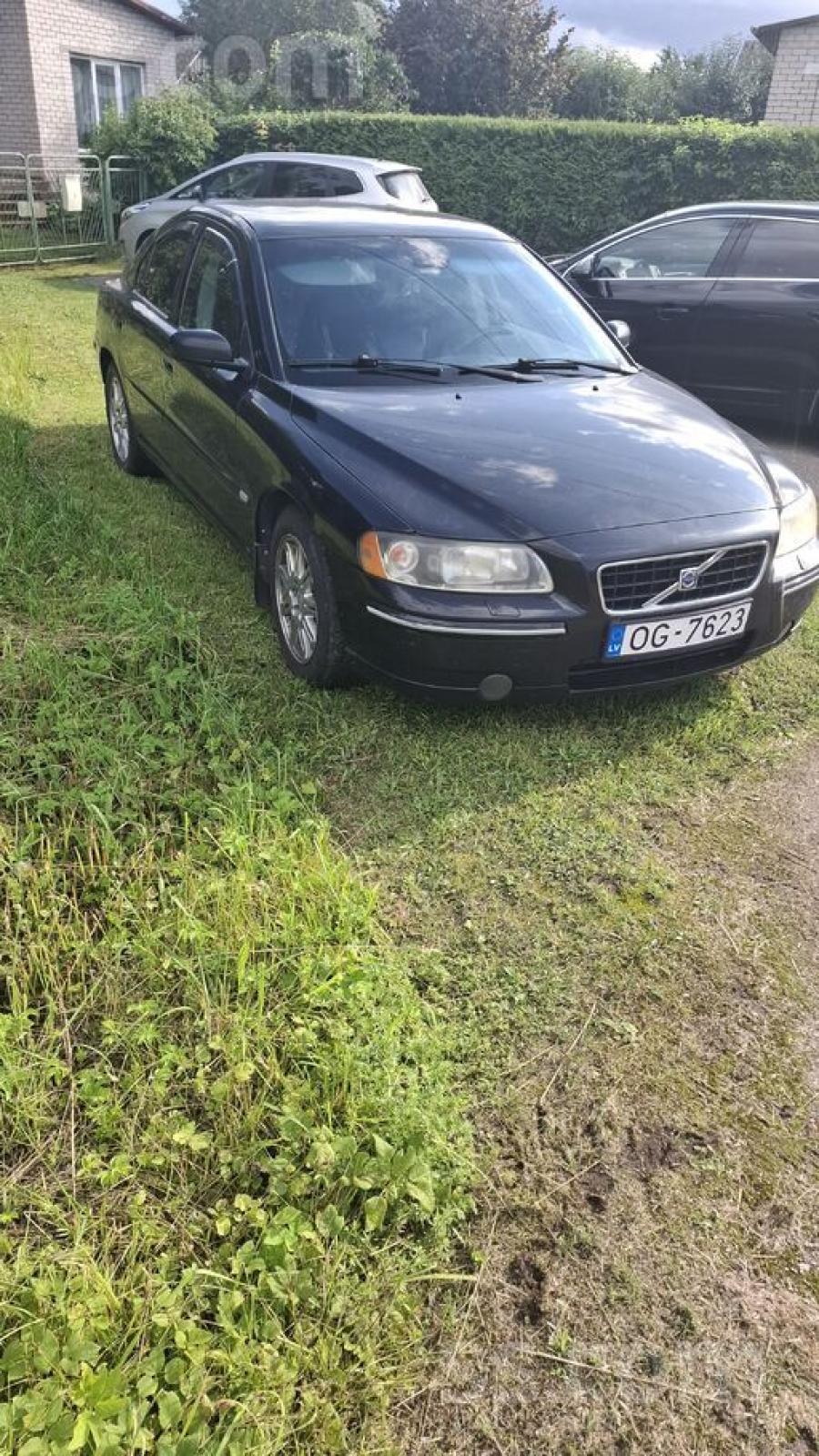 Melns Volvo S60 2006 Talsi, ar dzinēja tilpumu 2.40 L un nobraukumu 436 tūkst. km par 1500 €, foto 1 vietnē AUTOMOTO.COM.LV
