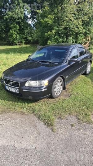 Melns Volvo S60 2006 Talsi, ar dzinēja tilpumu 2.40 L un nobraukumu 436 tūkst. km par 1500 €, foto 3 vietnē AUTOMOTO.COM.LV