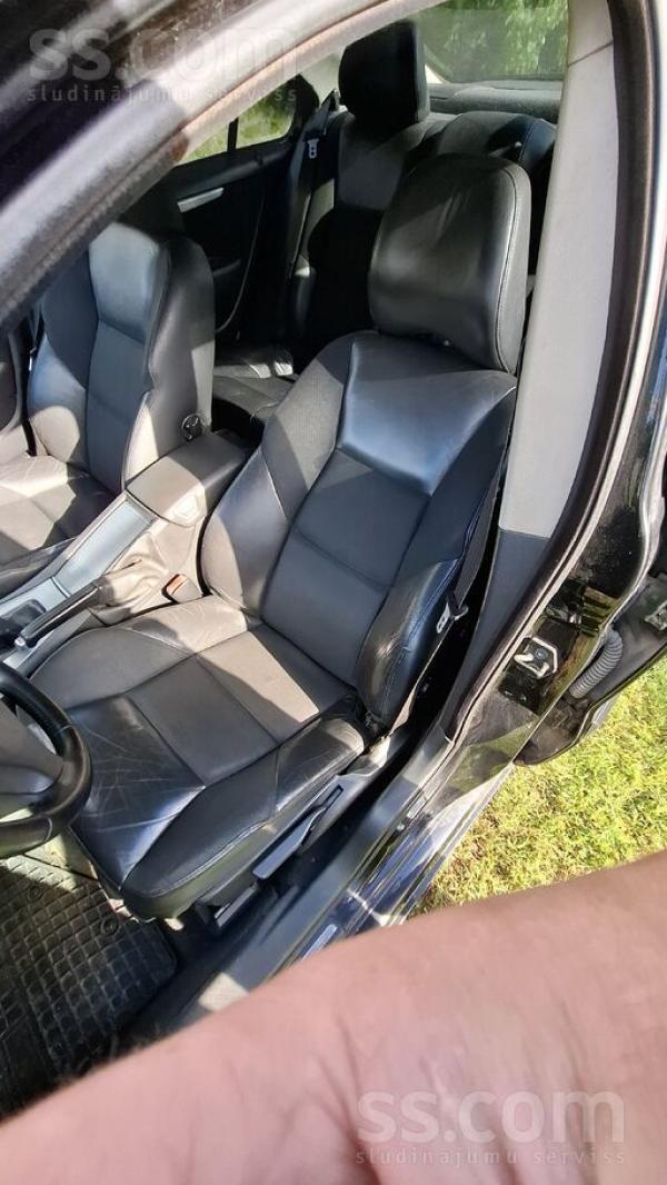 Melns Volvo S60 2006 Talsi, ar dzinēja tilpumu 2.40 L un nobraukumu 436 tūkst. km par 1500 €, foto 7 vietnē AUTOMOTO.COM.LV
